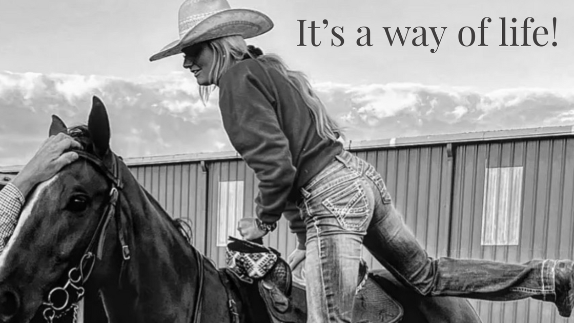 Ladies Mid Rise Jeans | Hayloft Western Wear