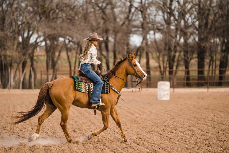 Ladies Square Toe Boots | Hayloft Western Wear